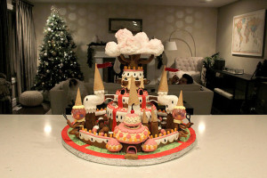 Forget Gingerbread Houses, This Woman Made A Gingerbread Kingdom